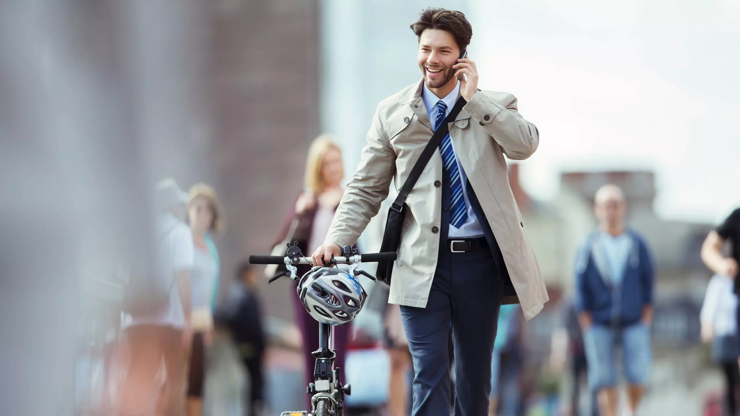 Accessoires pour se rendre au travail à vélo.