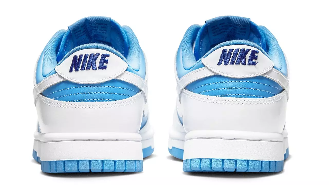 Van Nike Dunk Low "University Blue" bi hemî jeansên weyên sivik re tê hev