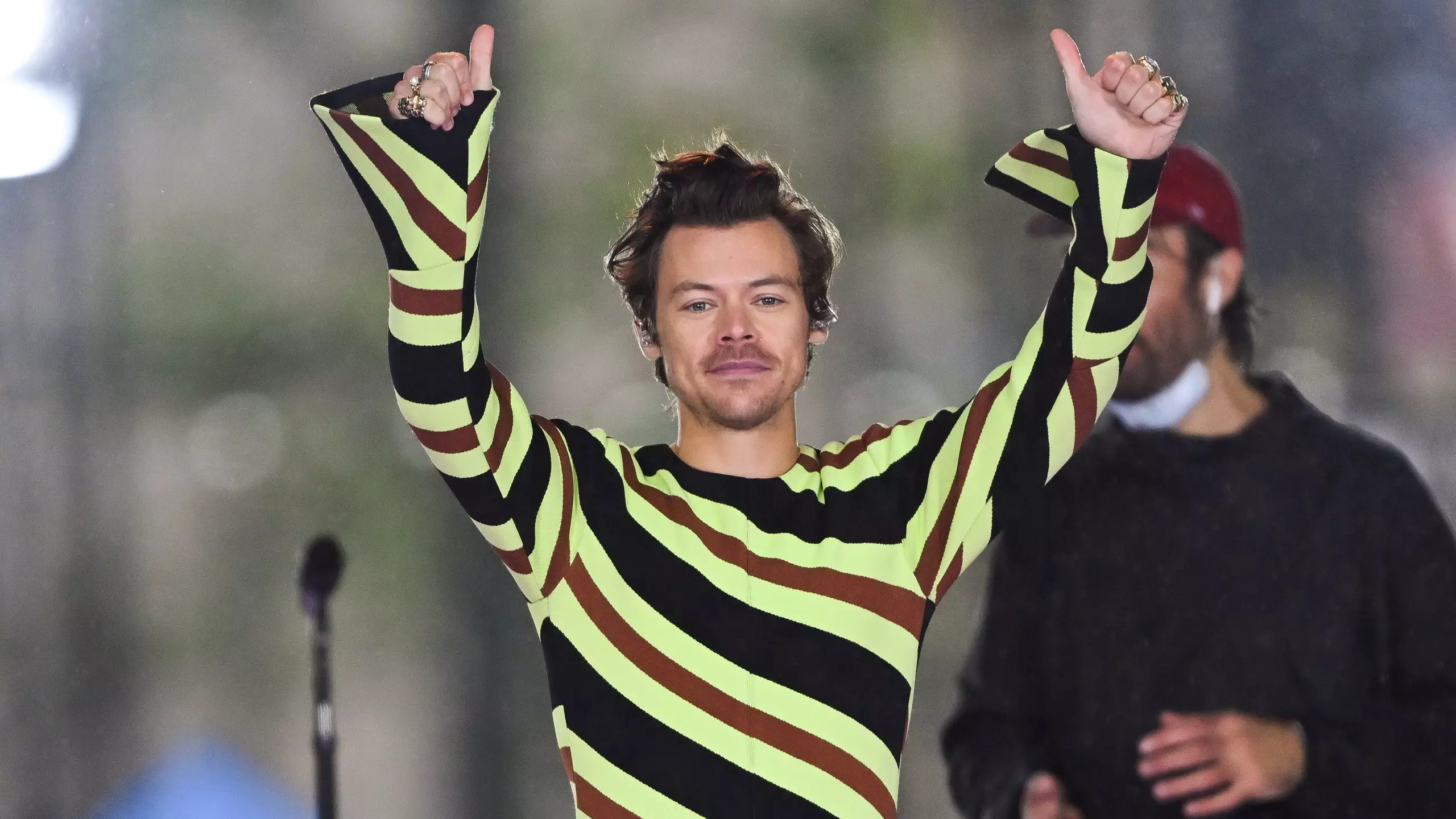 Harry Styles op de Today-show om Harry's House zijn nieuwste album te presenteren.