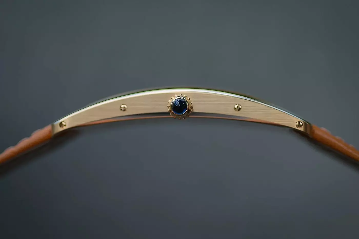 Cartier Tank Cintre kepiye jam tangan seratus taun dadi sing paling dikarepake ing taun 2021