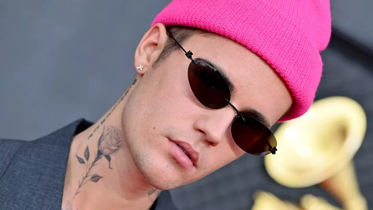 Justin Bieber are adidașii Nike Dunk cu care vei urmări tendința de culoare vedetă a sezonului