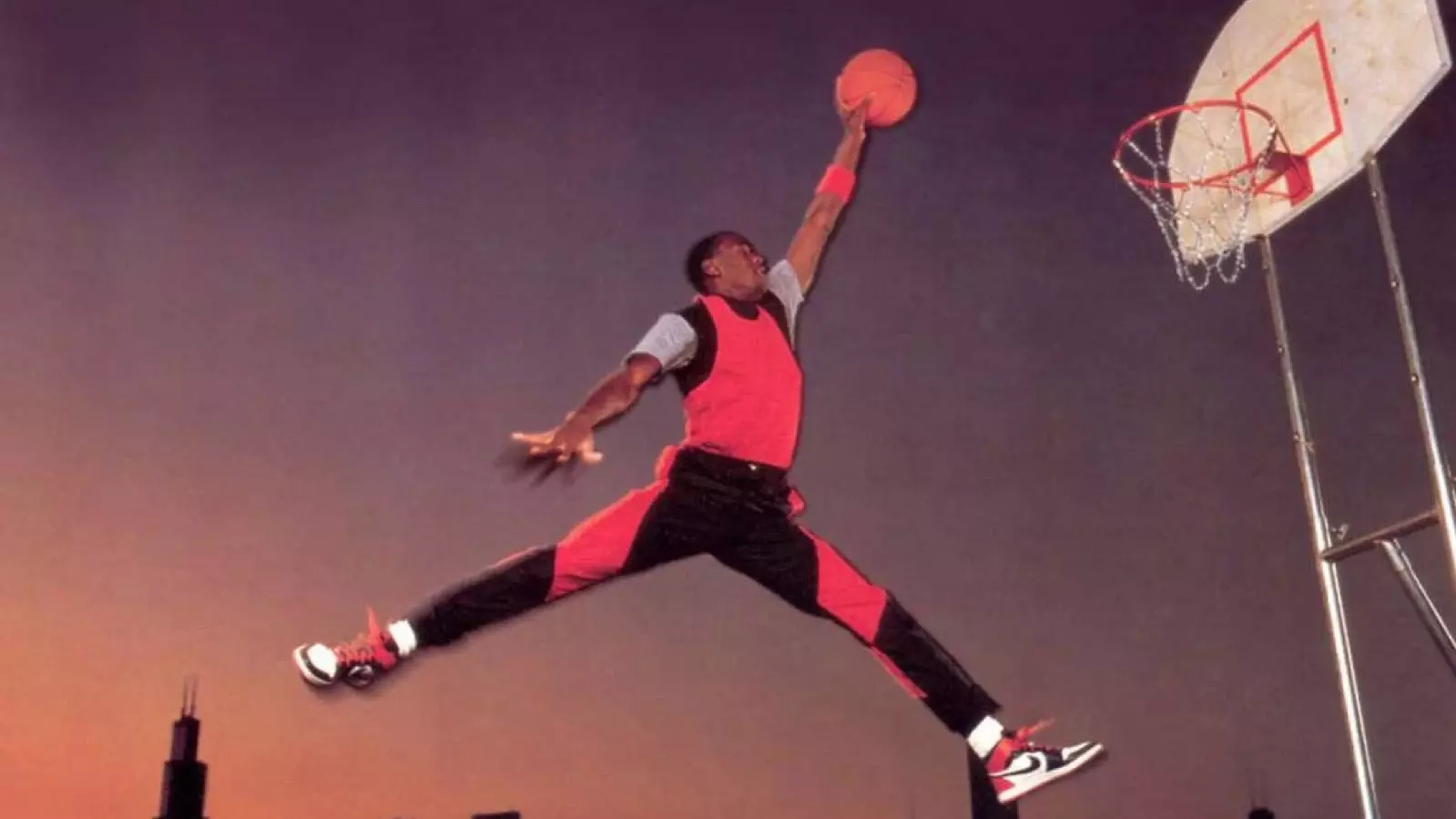 Iyalin Abokai na Air Jordan 1 da muke so yanzu