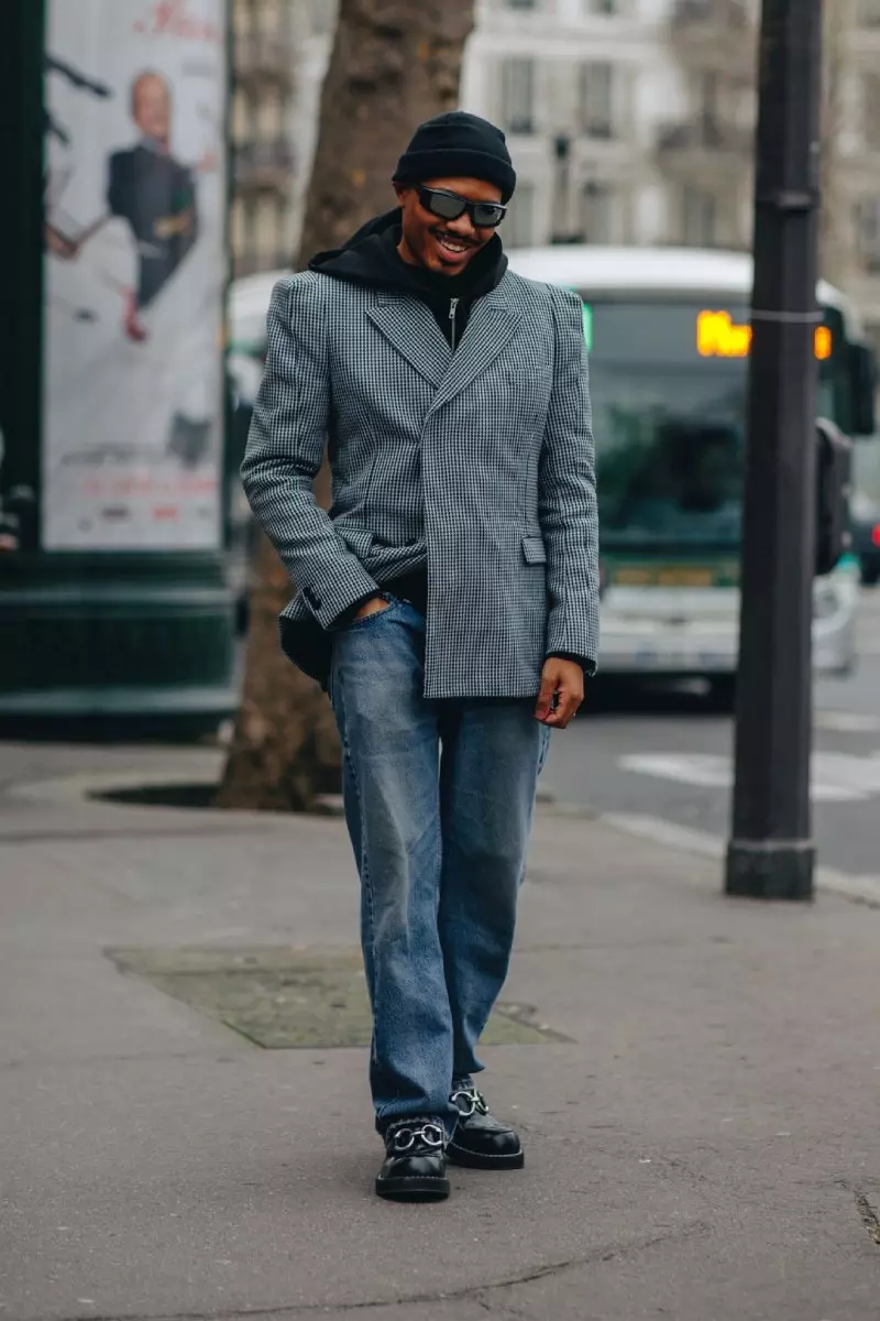 Asistente da Semana da Moda de París.