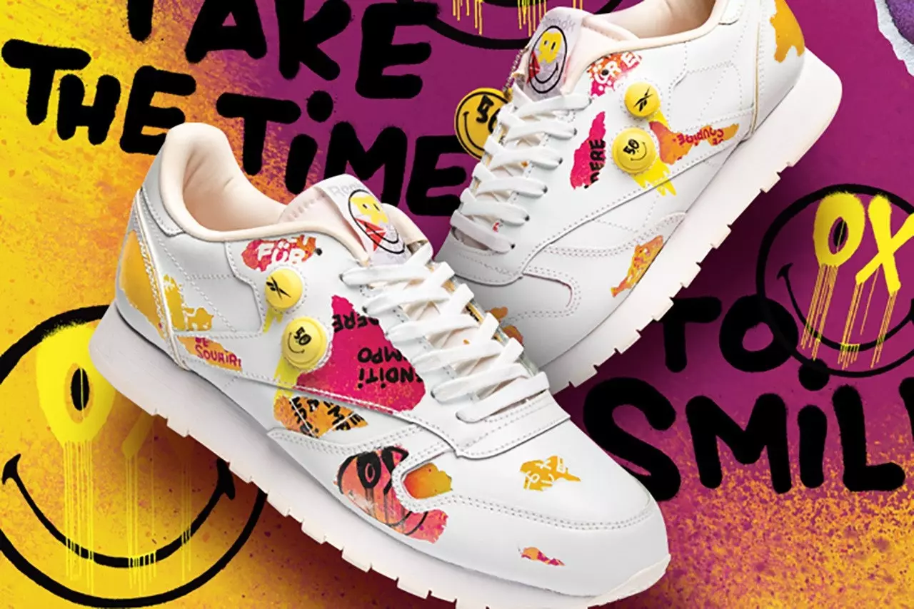 Le décolleté in pelle Smiley x Reebok Classic hanno una sorpresa dentro