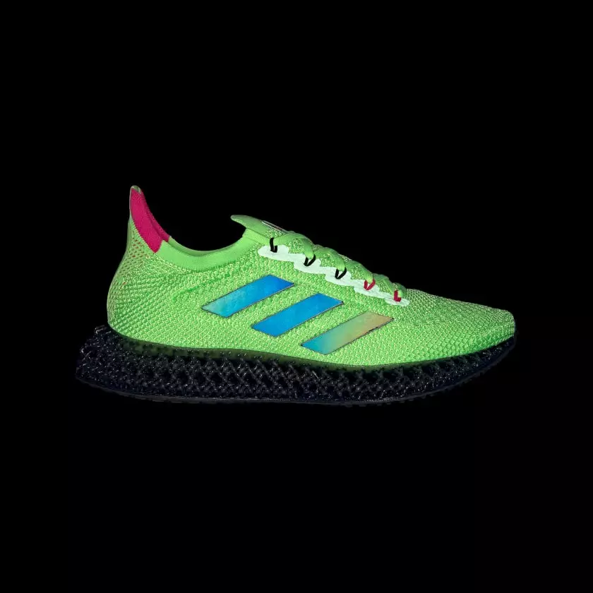 Najwygodniejsze buty do biegania adidas świecą również w ciemności