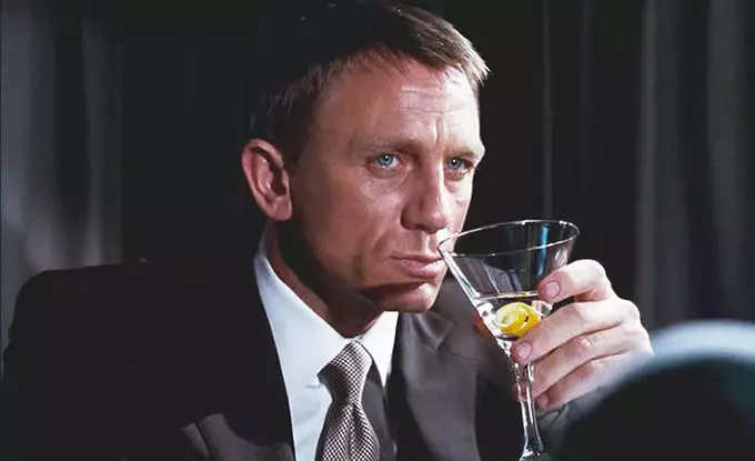 Jeýms Bond Martini