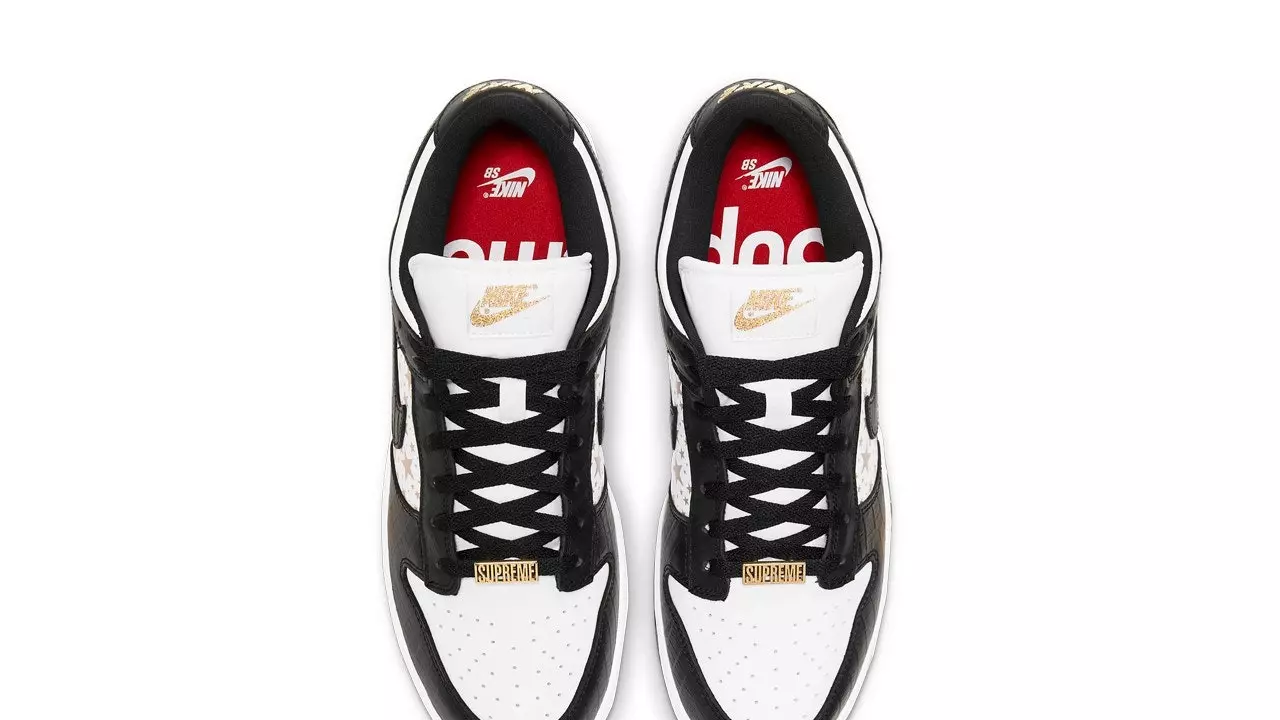 Supreme x Nike SB Dunk Low צבעים תמונות מחירים ותאריך שחרור של הנעליים שכל המעריצים רוצים...