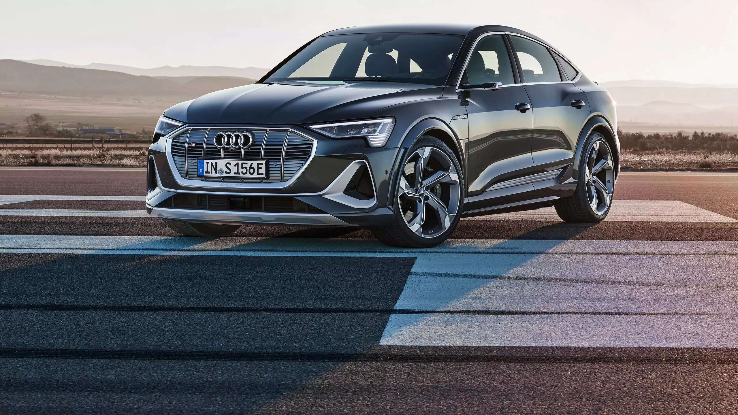 Audi etron S