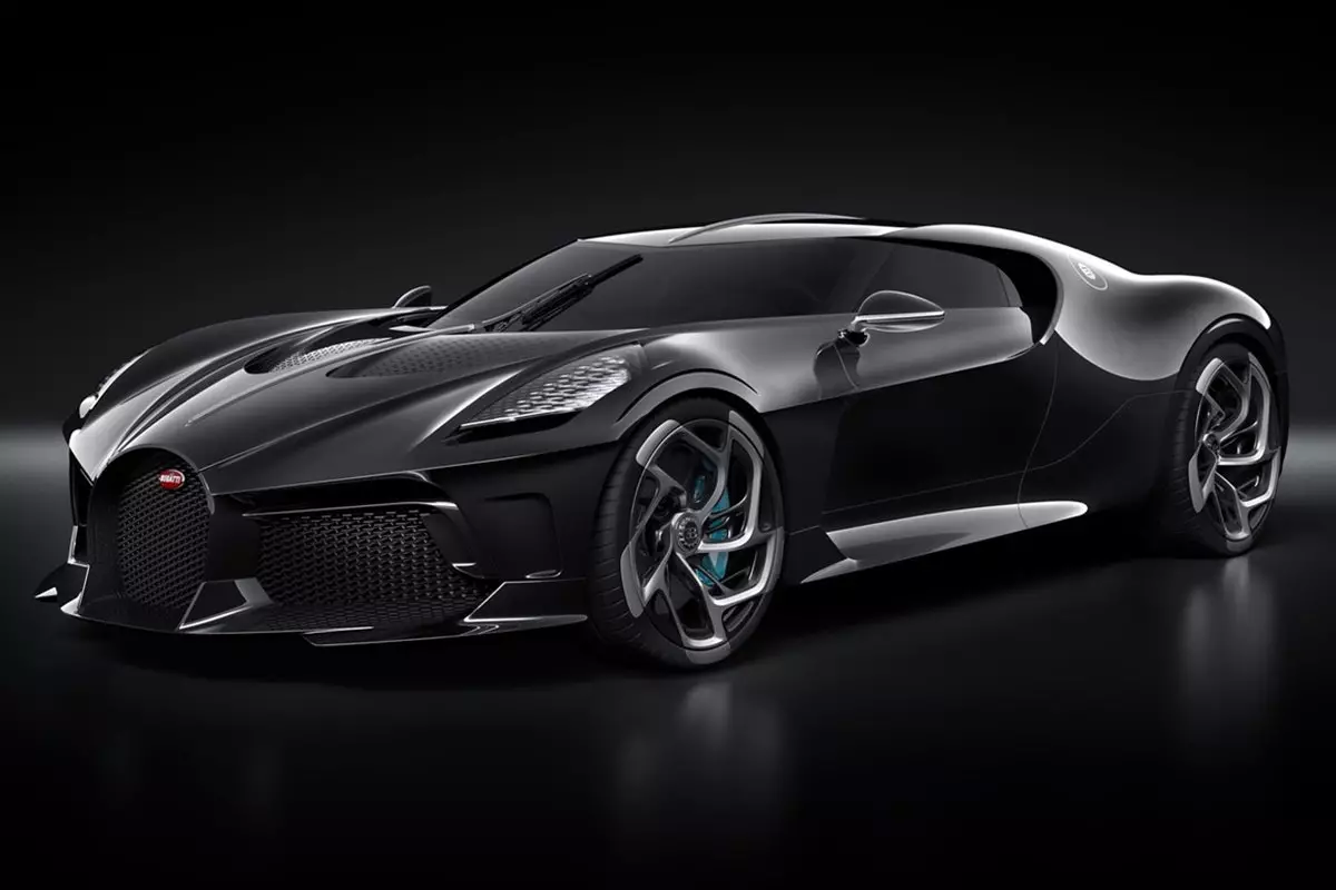 bugatti la voiture noire brangiausia automobilio kaina