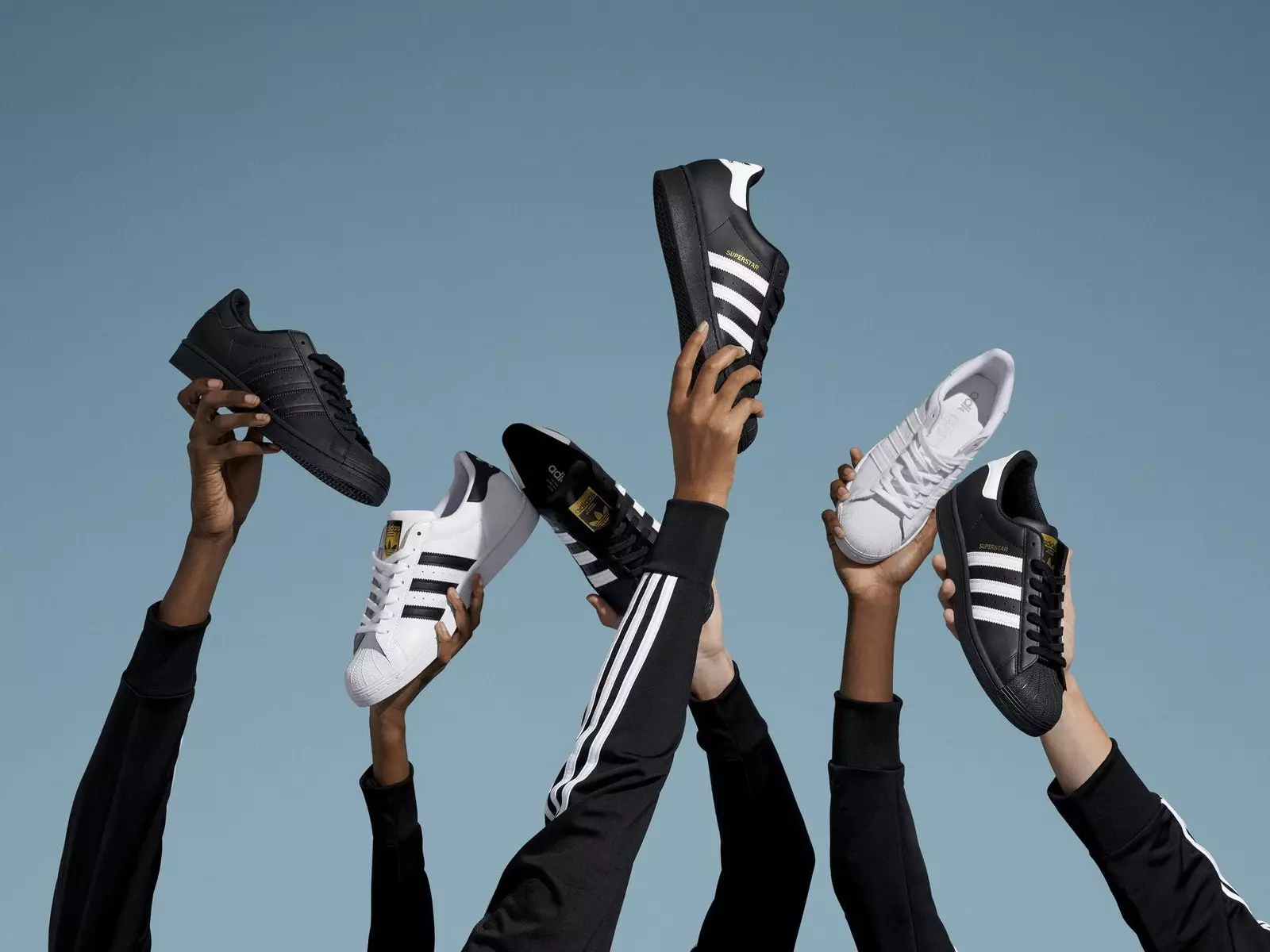 adidas Superstar iyo nyaya yeiyo yekutanga streetwear icon iyo yava kusvitsa makumi mashanu