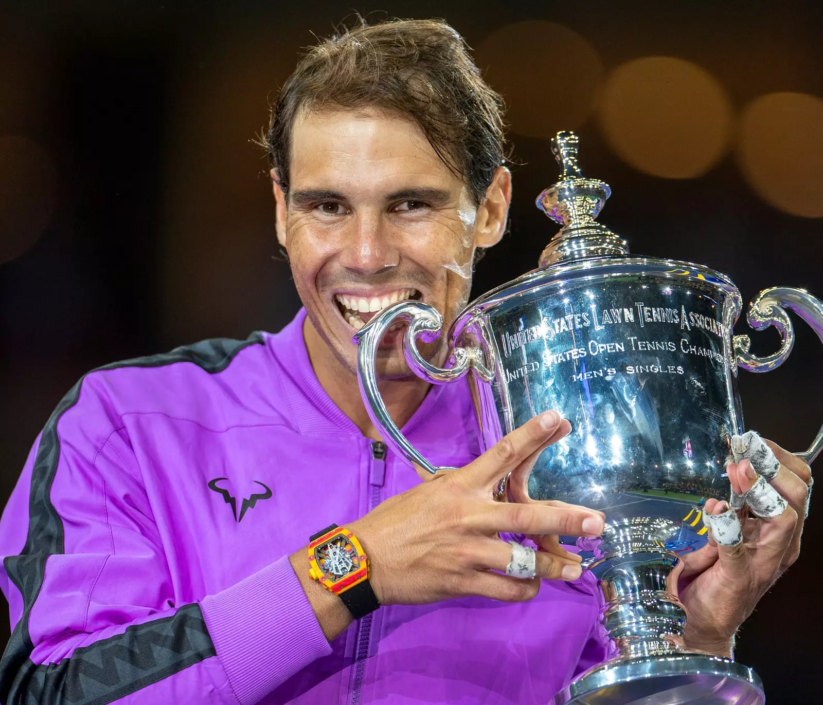 Rafael Nadal kasama ang kanyang Richard Mille na RM2703