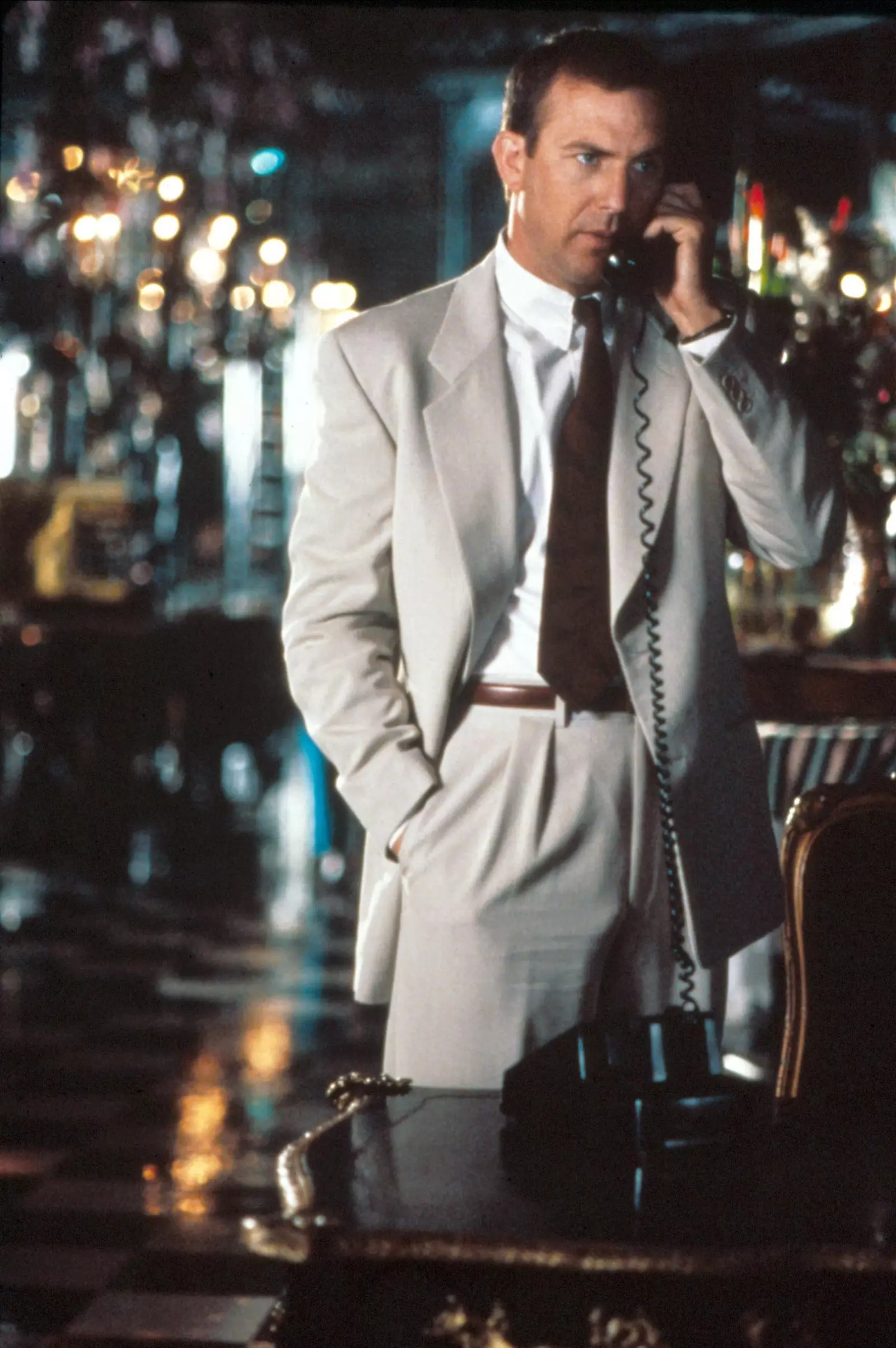 EF8741 KEVIN COSTNER IL-BODYGUARD