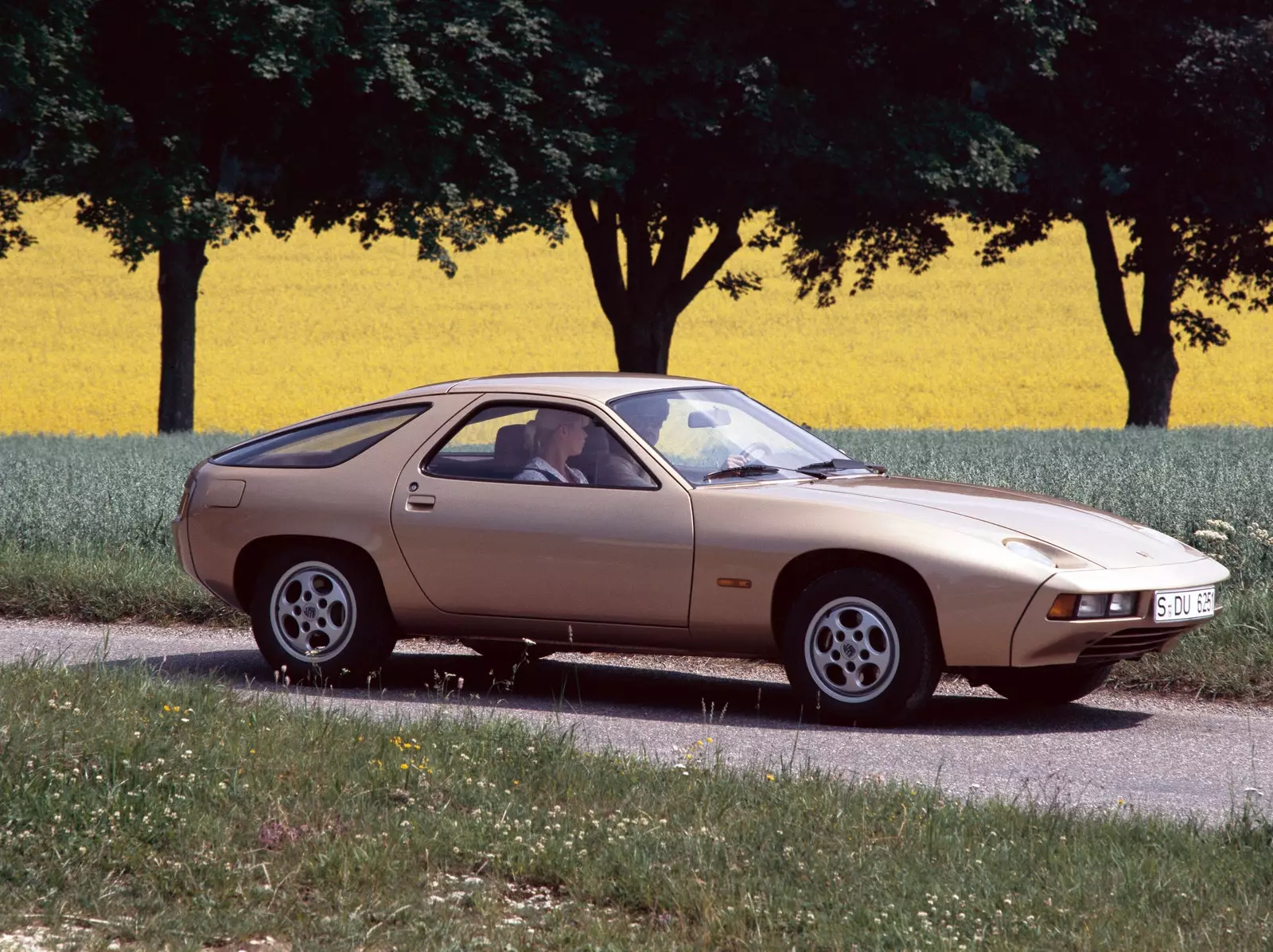 I-Tom Cruise Porsche 928