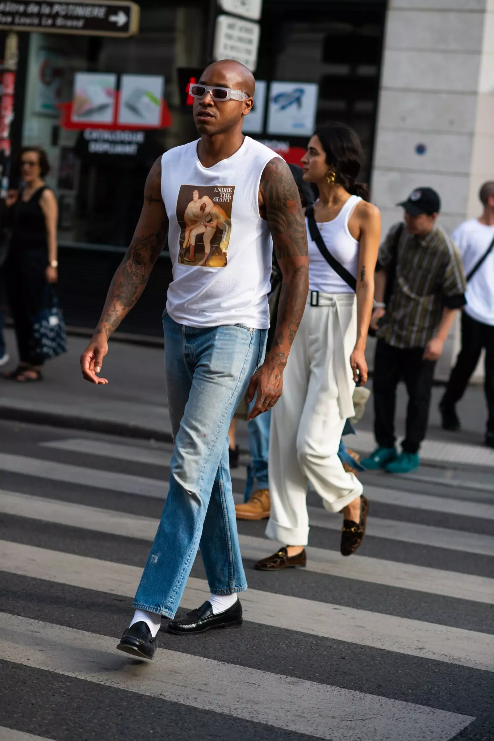 9 truke për t'u veshur si meshkujt më me stil të street style të Javës së Modës në Paris