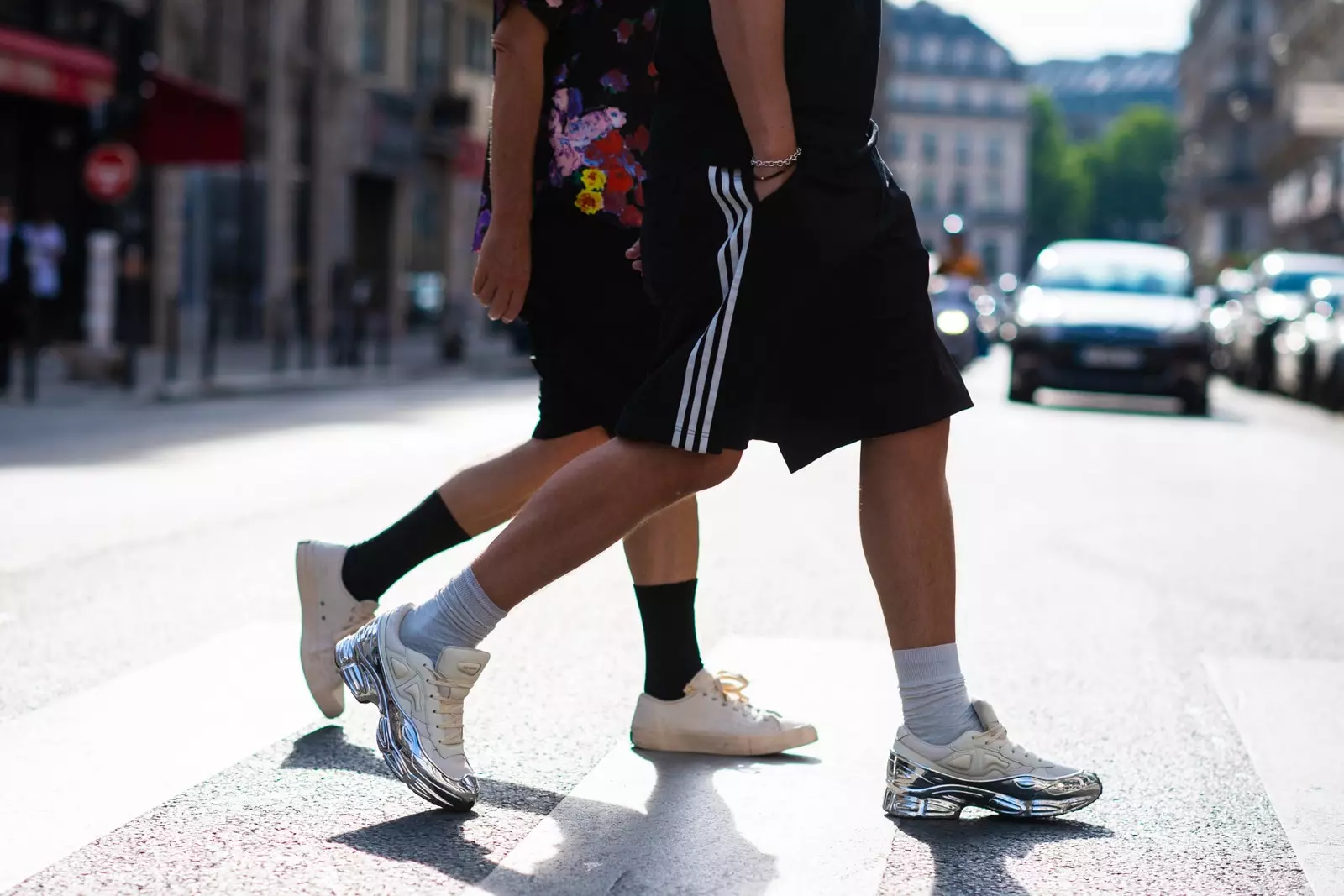 9 truke për t'u veshur si meshkujt më me stil të street style të Javës së Modës në Paris