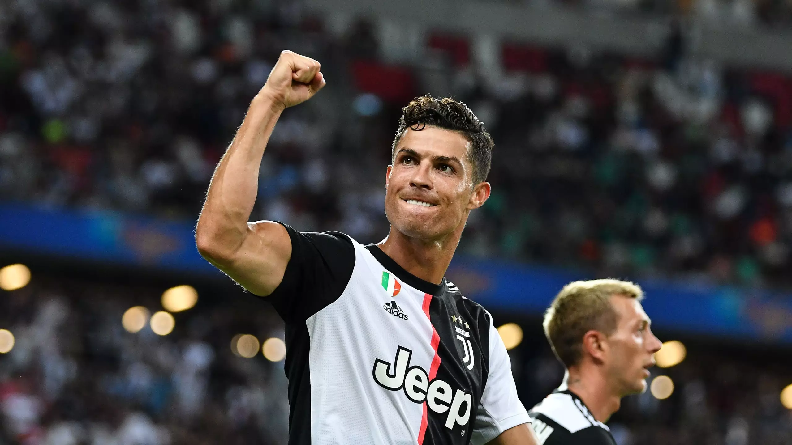 SINGAPUR SINGAPUR 21 LIPCA Cristiano Ronaldo z Juventusu świętuje strzelenie drugiego gola swojej drużyny podczas...
