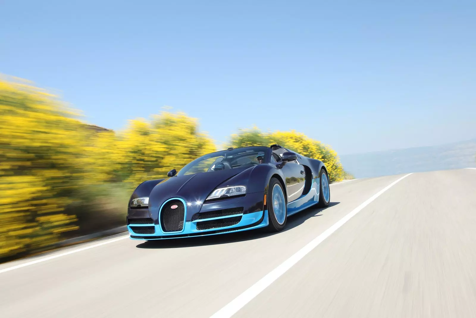 Со учтивост Bugatti.
