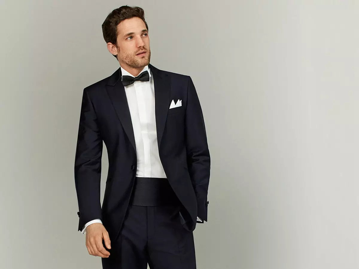 Tuxedos erkekleriň moda tendensiýalary