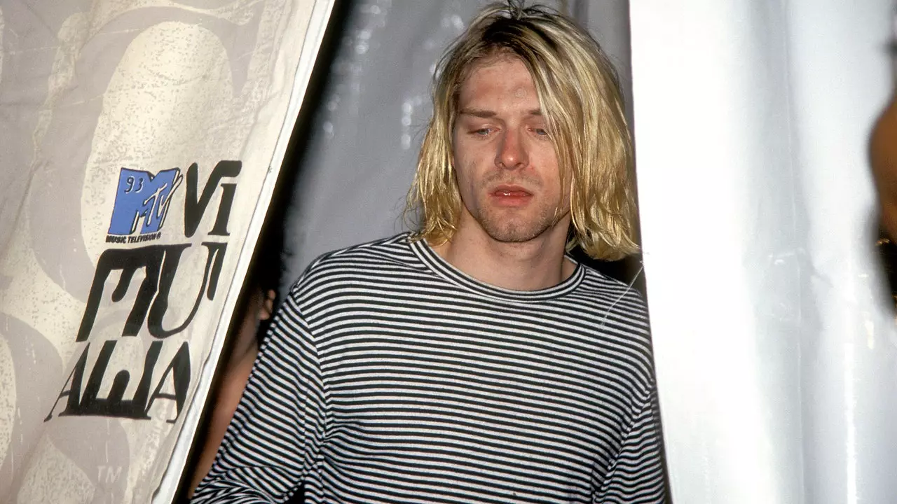 The striped shirt that Kurt Cobain turned into a fashion icon can be yours for less than 20 euros at Zara