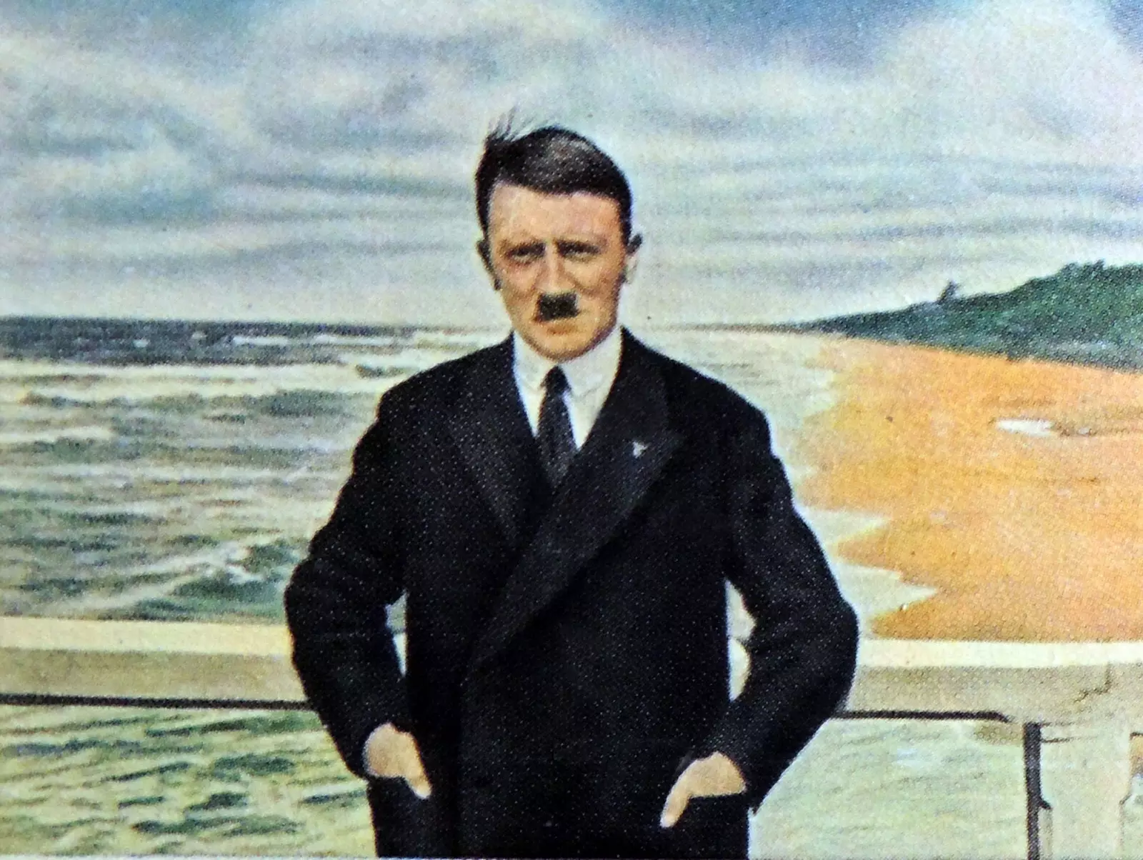 Hitler hated to write by hand and it was also impossible for him due to Parkinson's that he suffered from. For this reason, the existence of some...