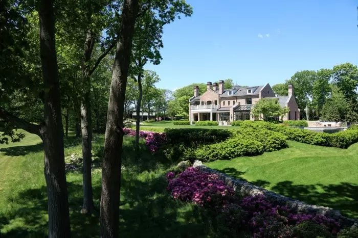 Tom Brady e Gisele Bündchen Esta é a mansão espetacular do casal em Massachusetts