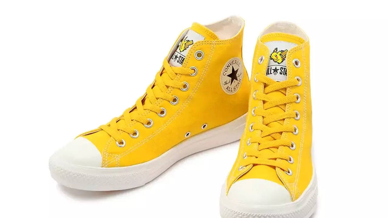 The Pokémon Converse anu anjeun hoyong kéngingkeun sadayana (sepatu sneakers)