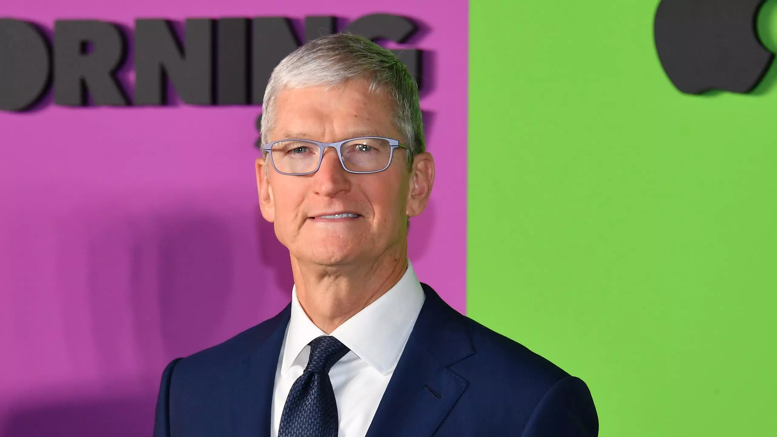 Ang suweldo ni Tim Cook nahulog sa 2019