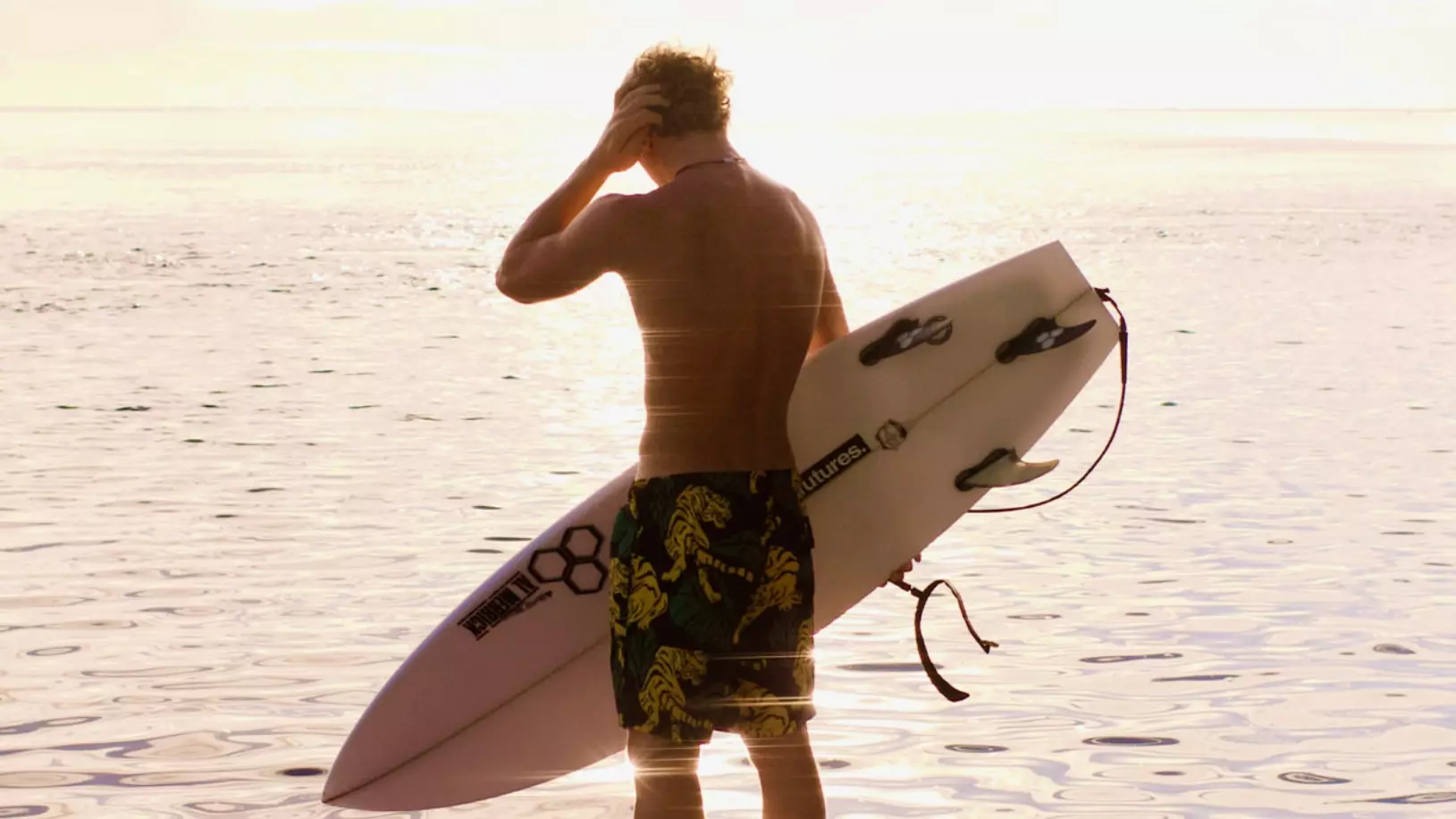 Sundek kupaće gaće učinit će da se osjećate kao kalifornijski surfer. riječ od gq