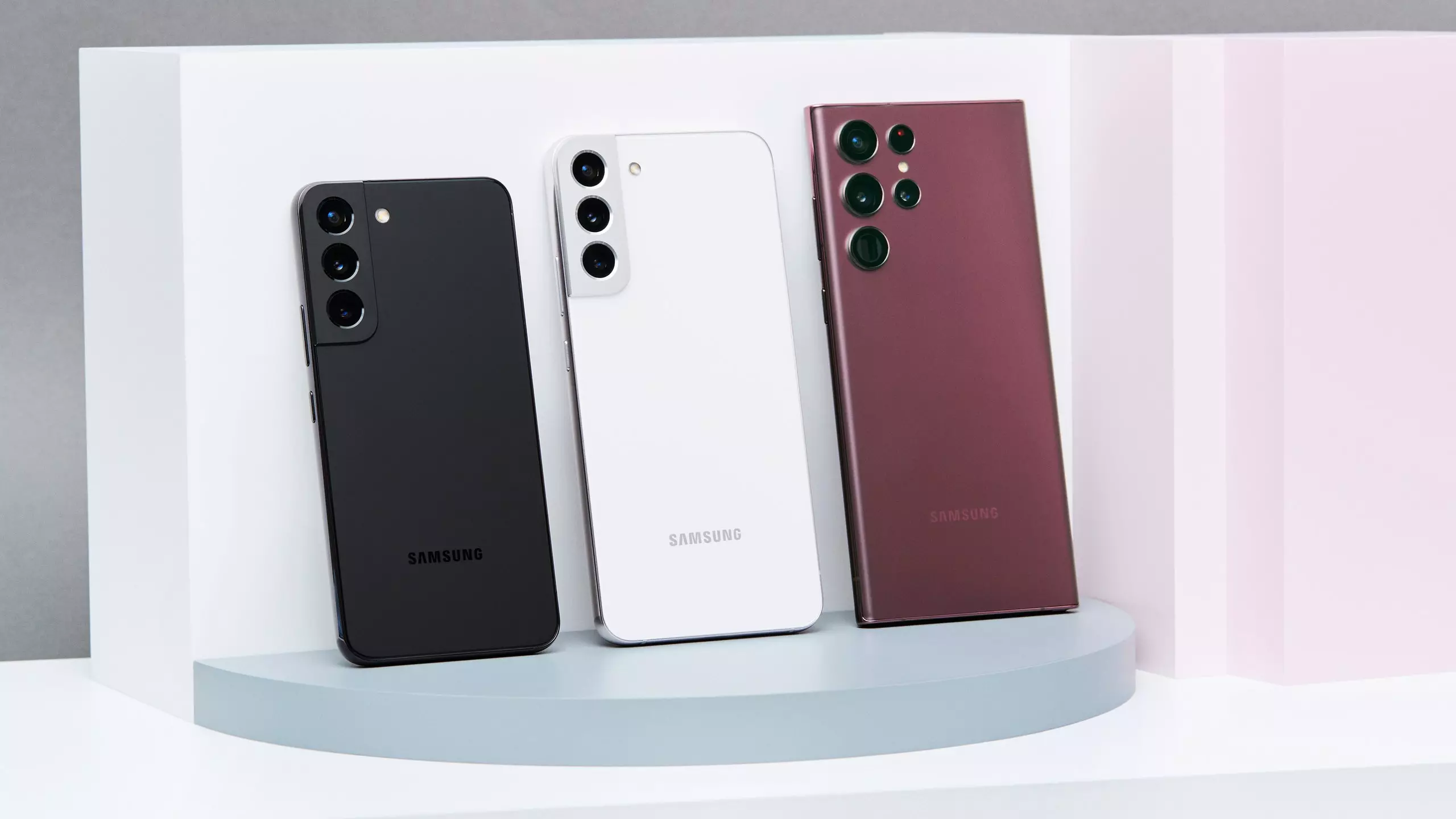Samsung Galaxy S22 je nová generácia mobilných telefónov povolaných zmeniť budúcnosť