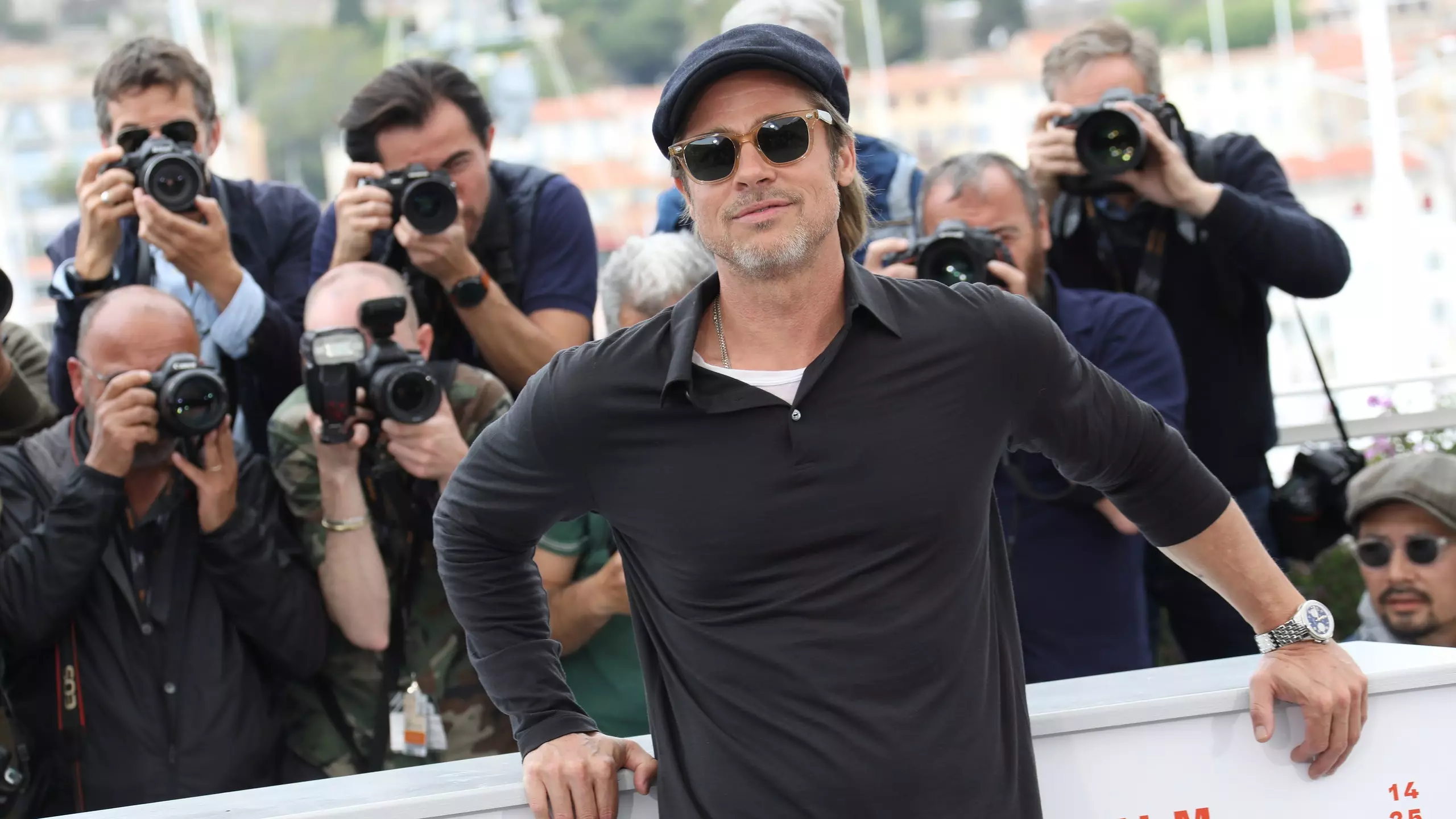 Isaha ya Brad Pitt muri promo ya 'Kera Kera muri Hollywood' nicyubahiro cyiza kubamotari kumutima