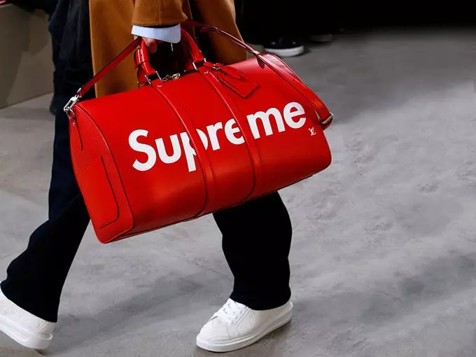 Louis Vuitton x Supreme