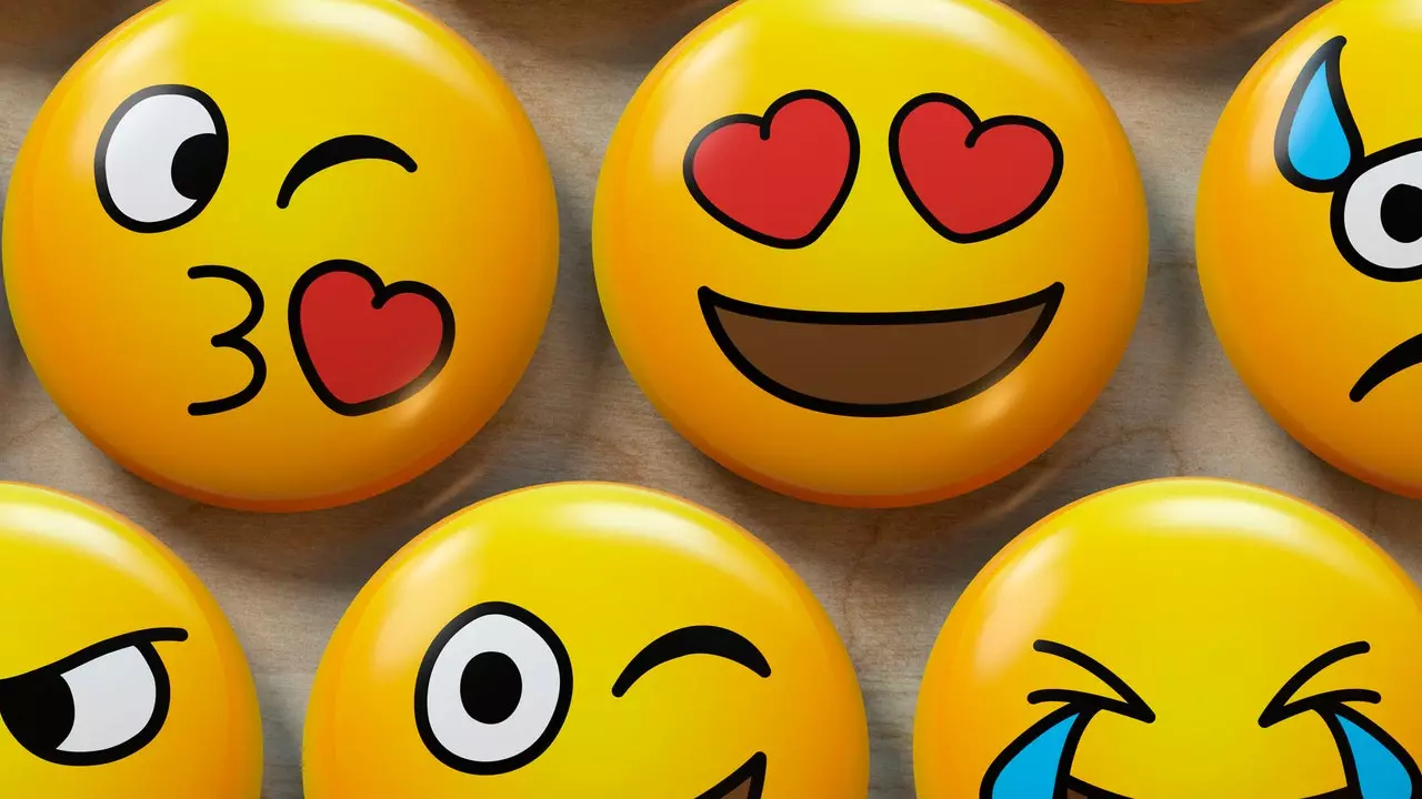 Os emojis que non debes usar se non queres parecer vello