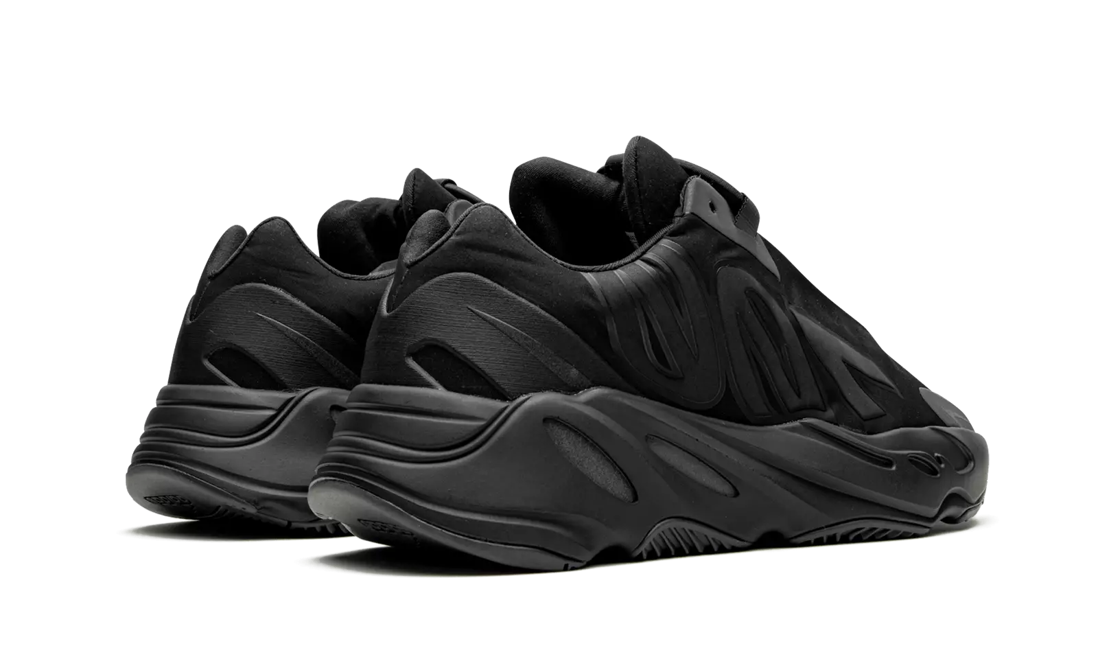 adidas Yeezy Boost 700 MNVN Triple Schwarz