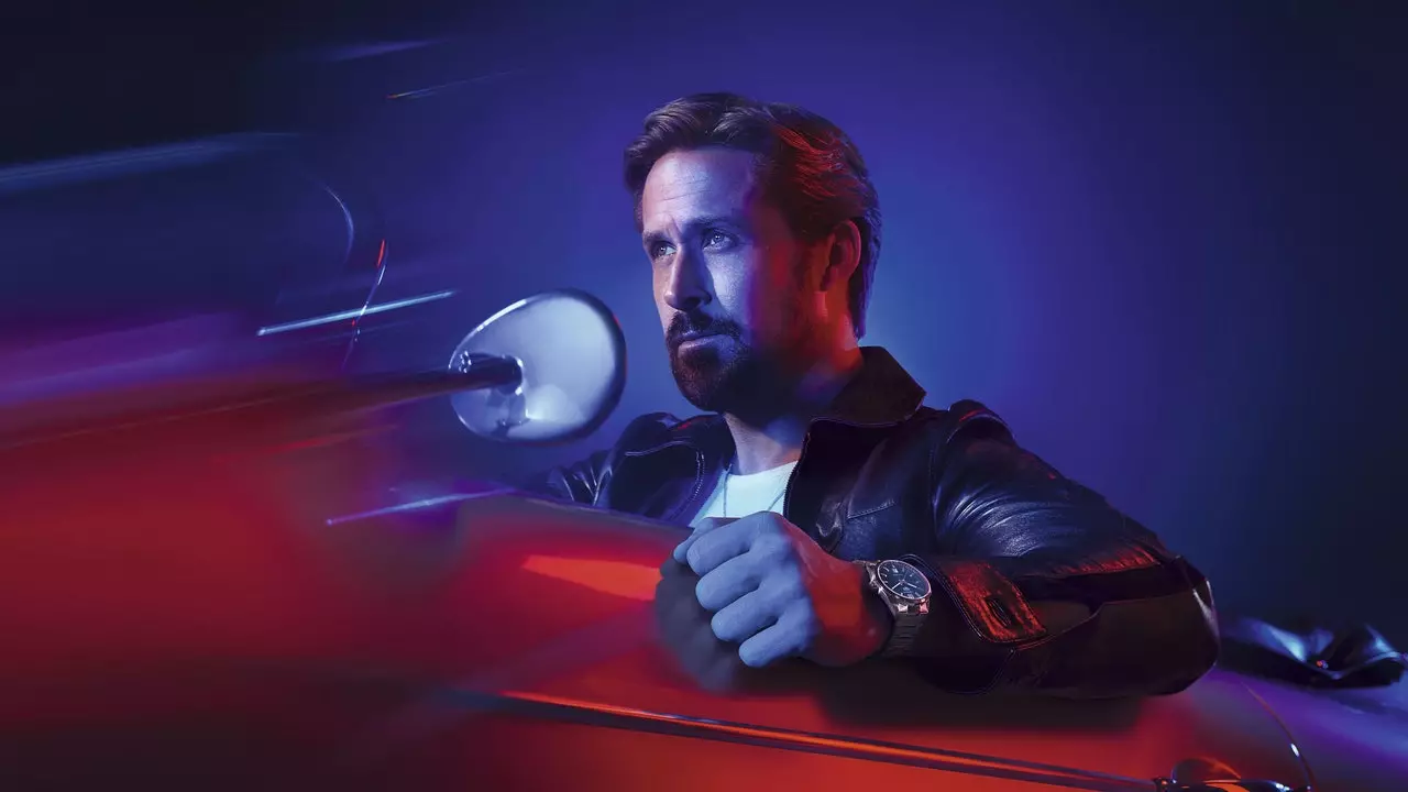 O novo reloxo TAG Heuer de Ryan Gosling é a mellor homenaxe a "Drive"