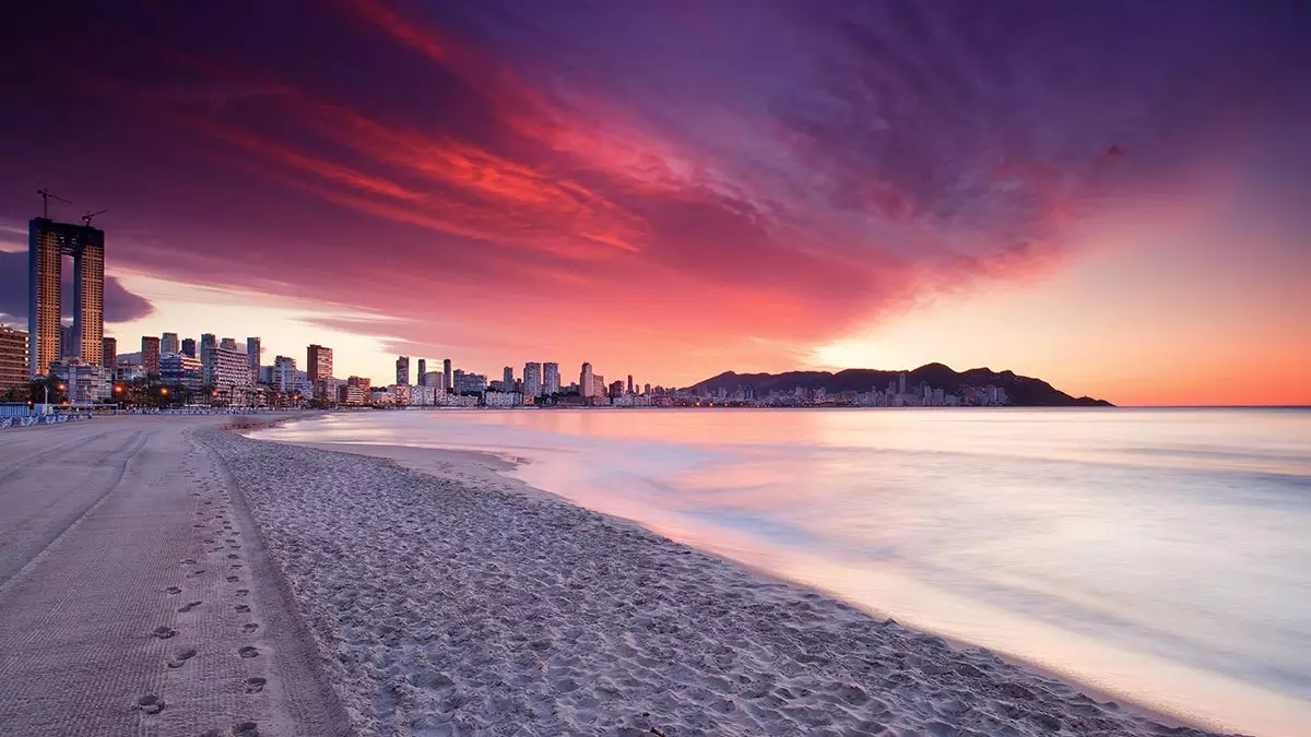 X'għandek tagħmel f'Benidorm