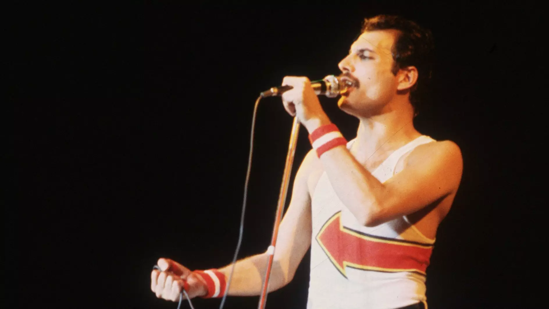 Freddie le tagata pito i luma.