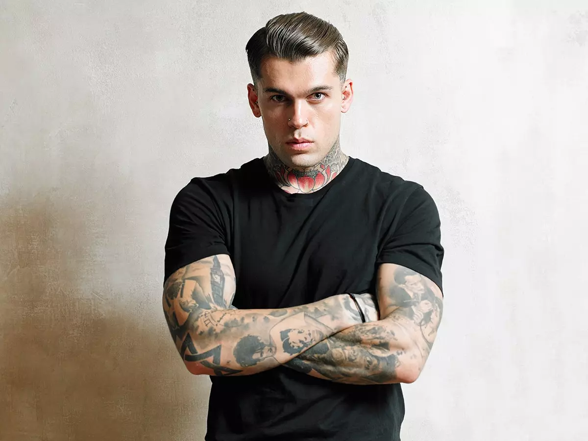 Stephen James GQ מאָדעל