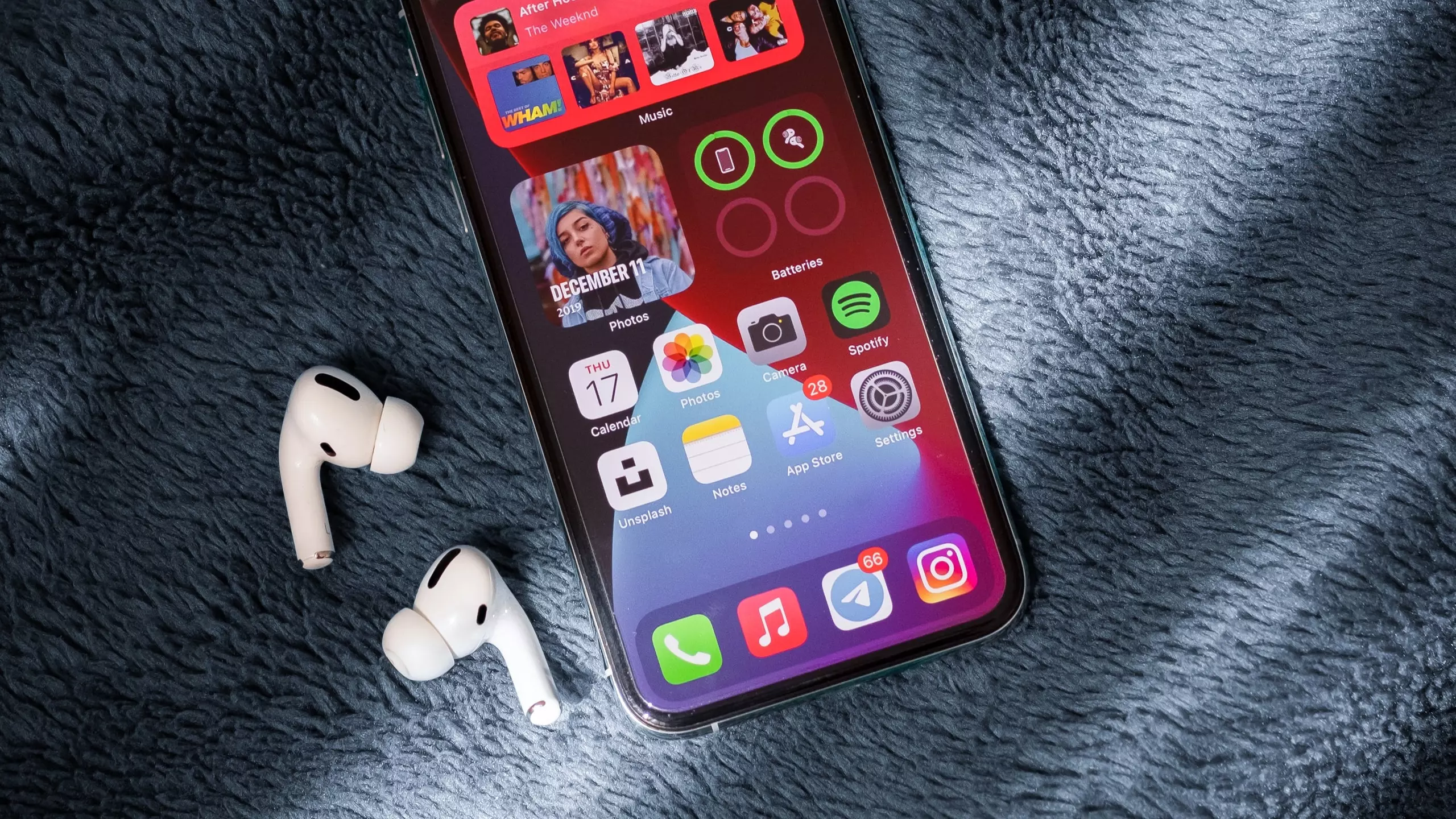 I-iOS 14 umsebenzi omtsha we-AirPods Pro onokuziva ngathi ukwi-cinema