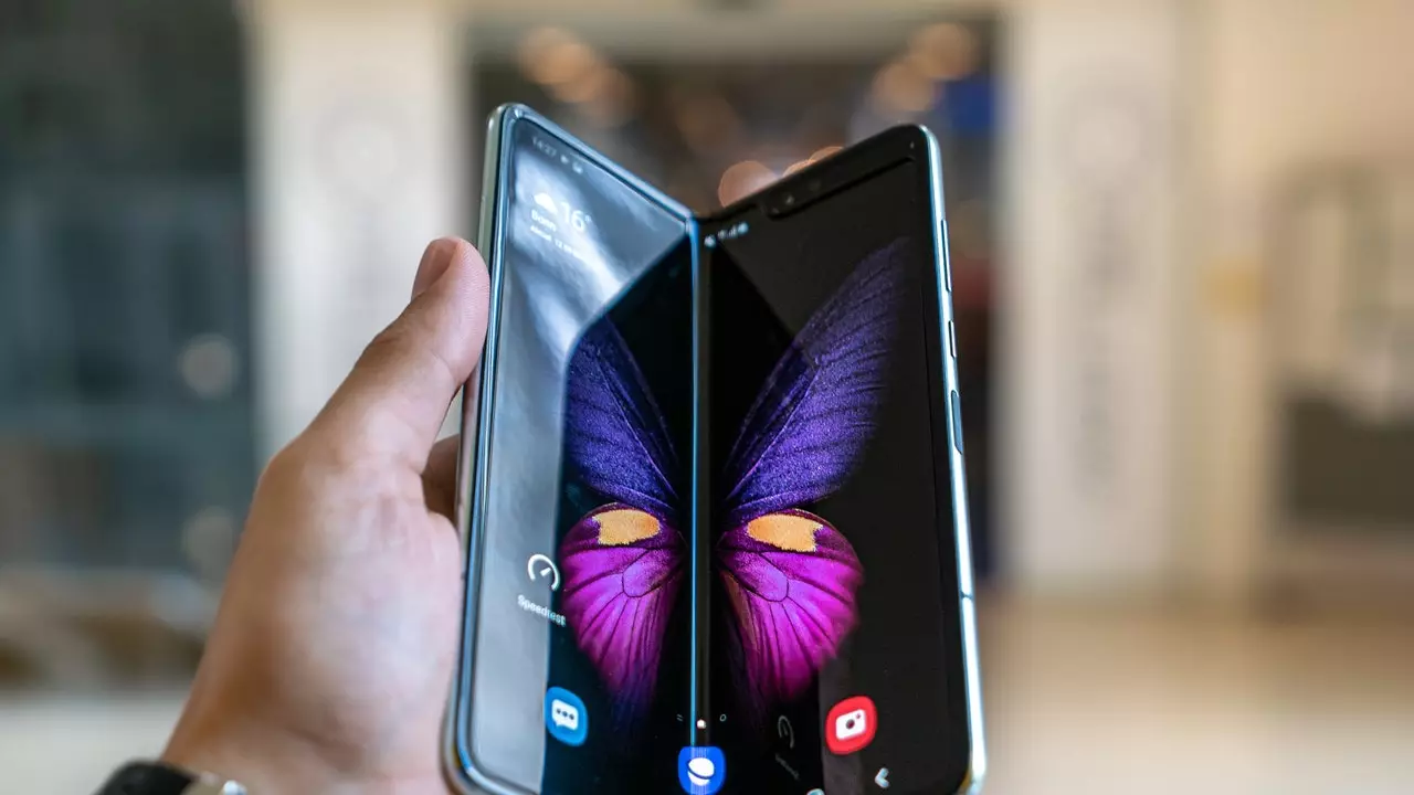 The Samsung Galaxy Z Fold 3 could bring a major change to your screen