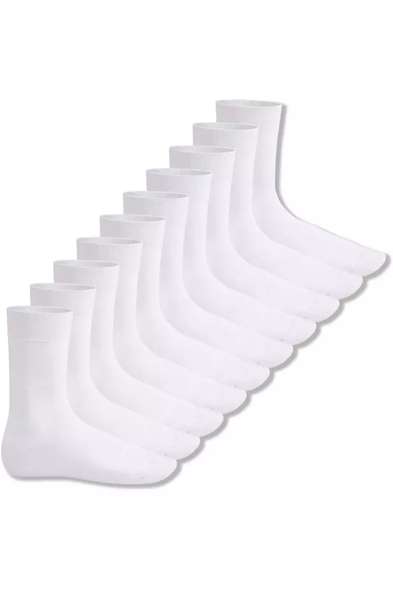 Flip-flops met sokkies: hoekom en hoe om die neiging in die praktyk te bring 298_6