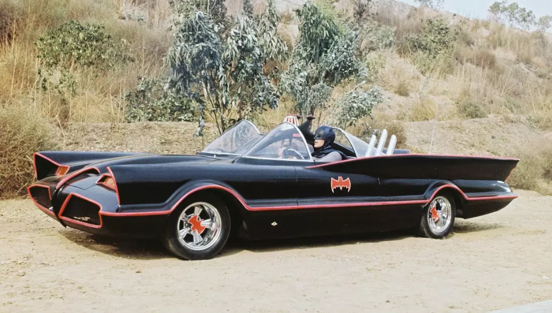 Lincoln Futura Batmobile sitere na Adam West's Batman