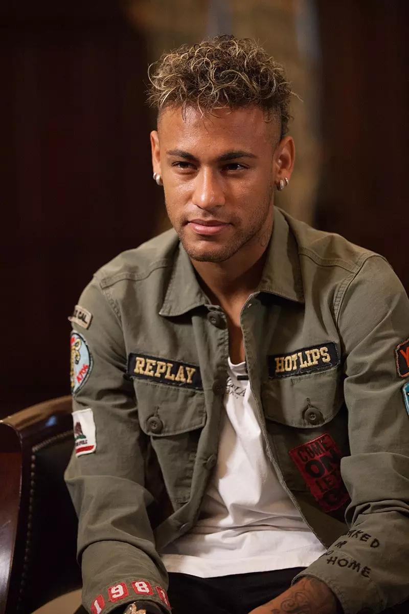 Neymar GQ ele tem o visual