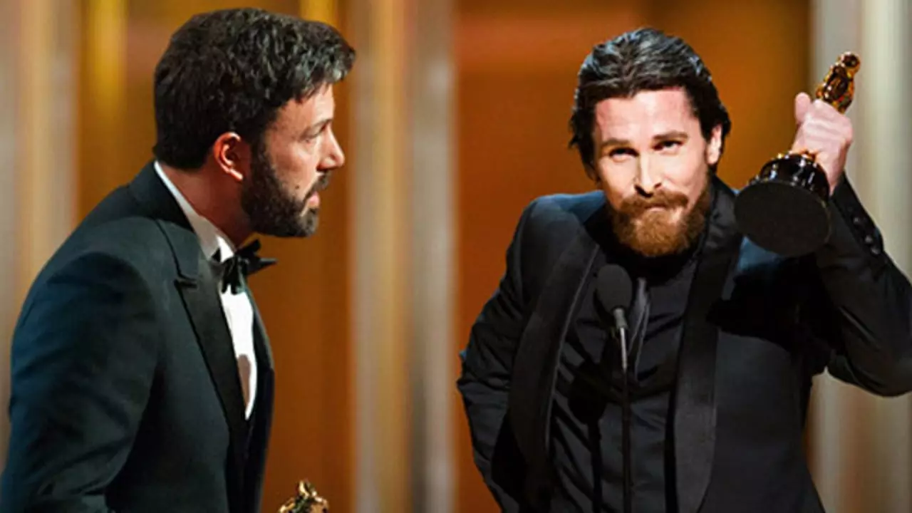 Christian Bale contre. Ben Affleck : Duel des Batmen