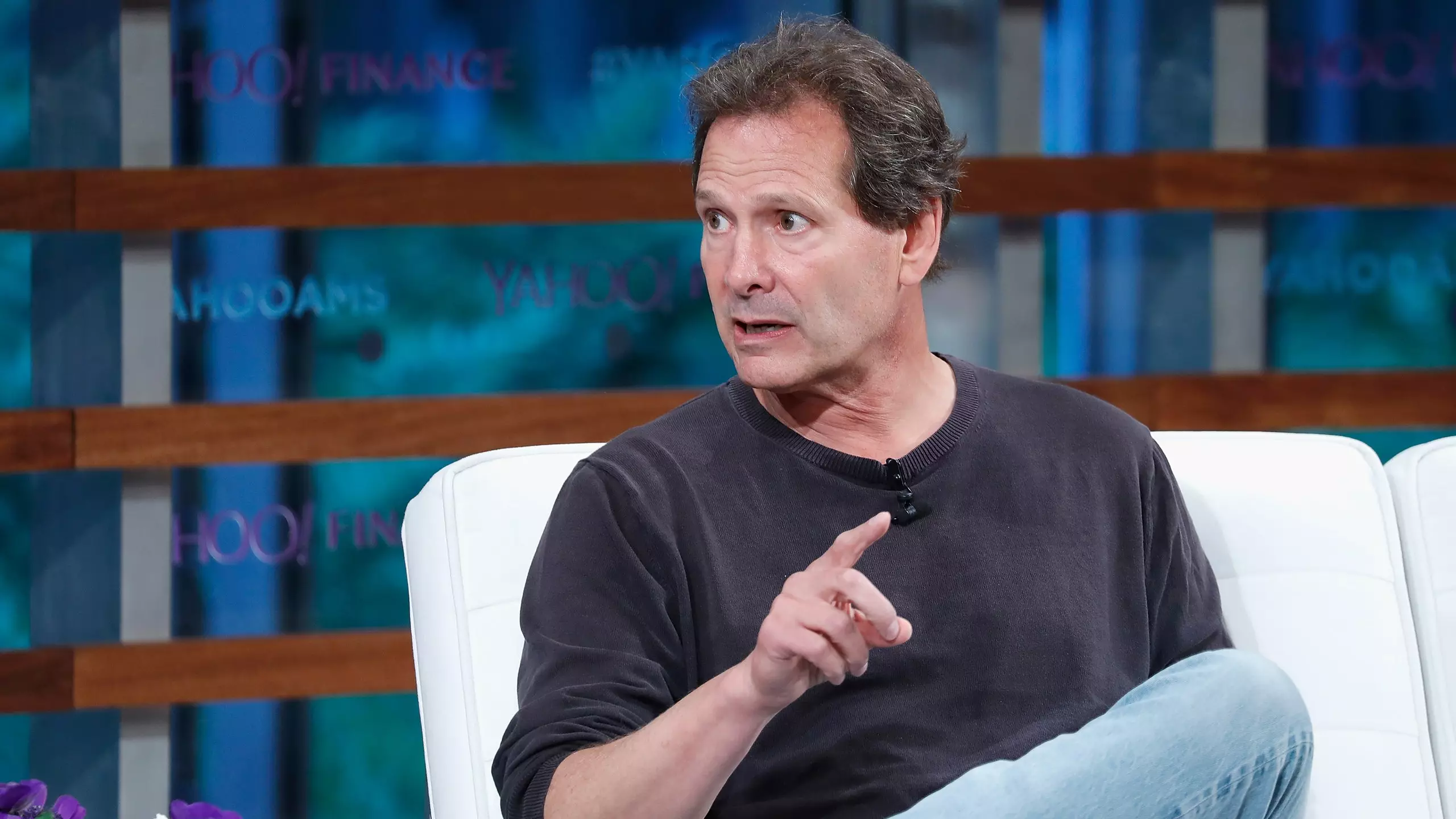 Dan Schulman Ĉefoficisto de Paypal.