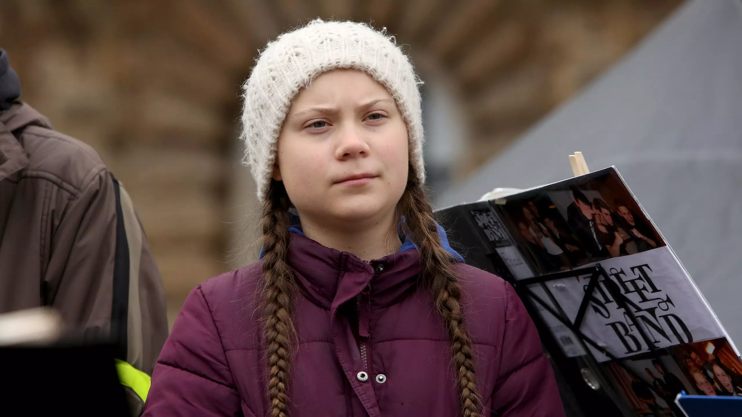 德國漢堡 3 月 1 日，瑞典青少年活動家 Greta Thunberg 與高中生一起展示反對全球...