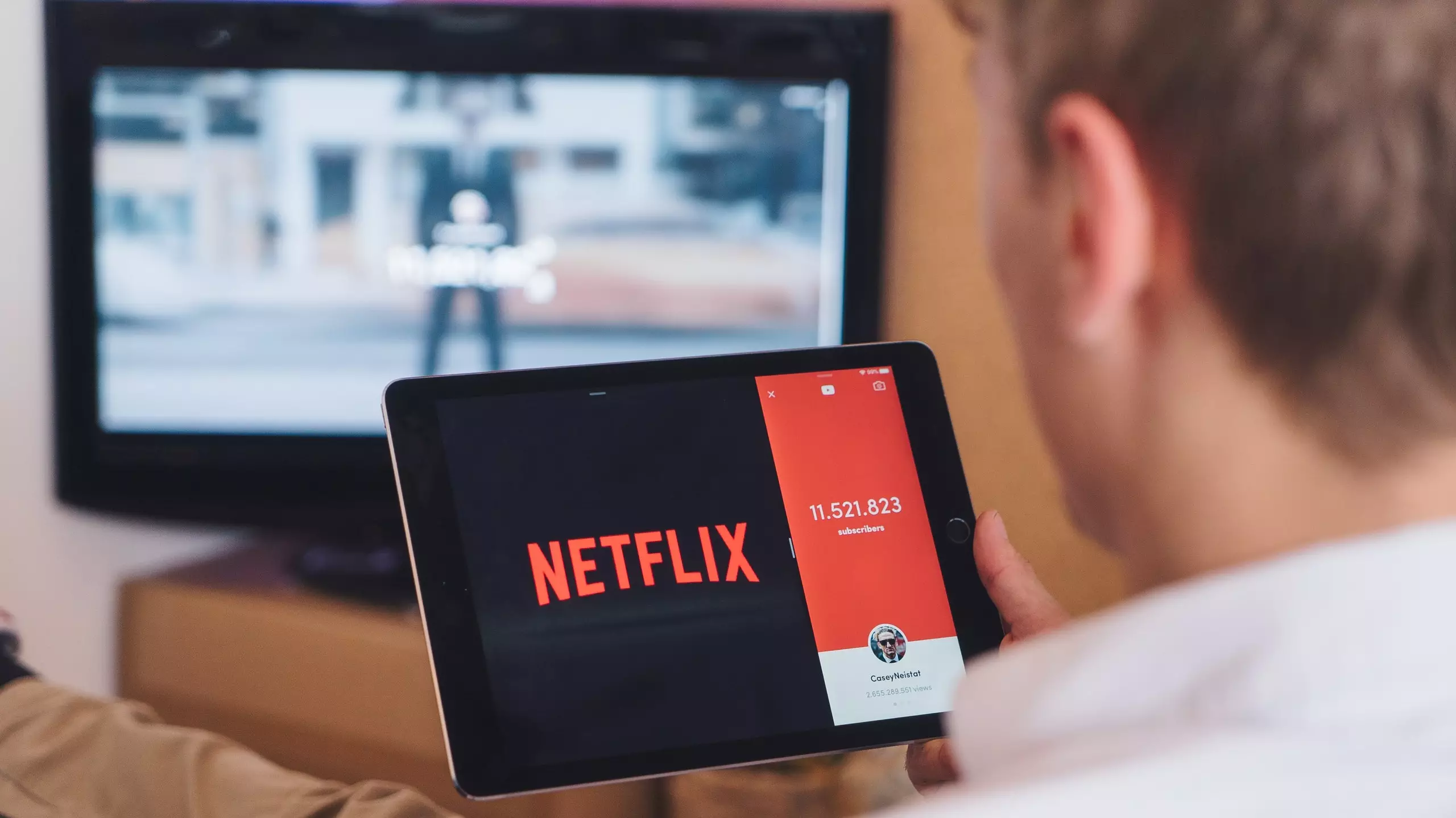 Netflix نے ابھی ایک خصوصیت شامل کی ہے تاکہ آپ سیریز تیزی سے دیکھ سکیں