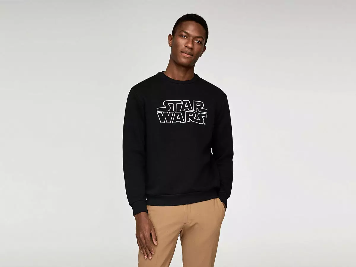 The Force kuat dina sweatshirt ieu.