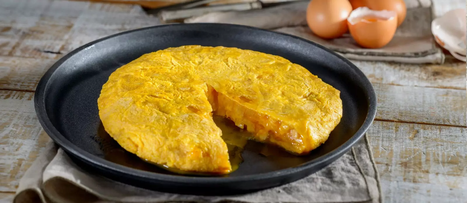 ជម្រើស omelette ដំឡូង 4 ដែលអ្នកអាចបញ្ជាទិញនៅផ្ទះនៅ Madrid