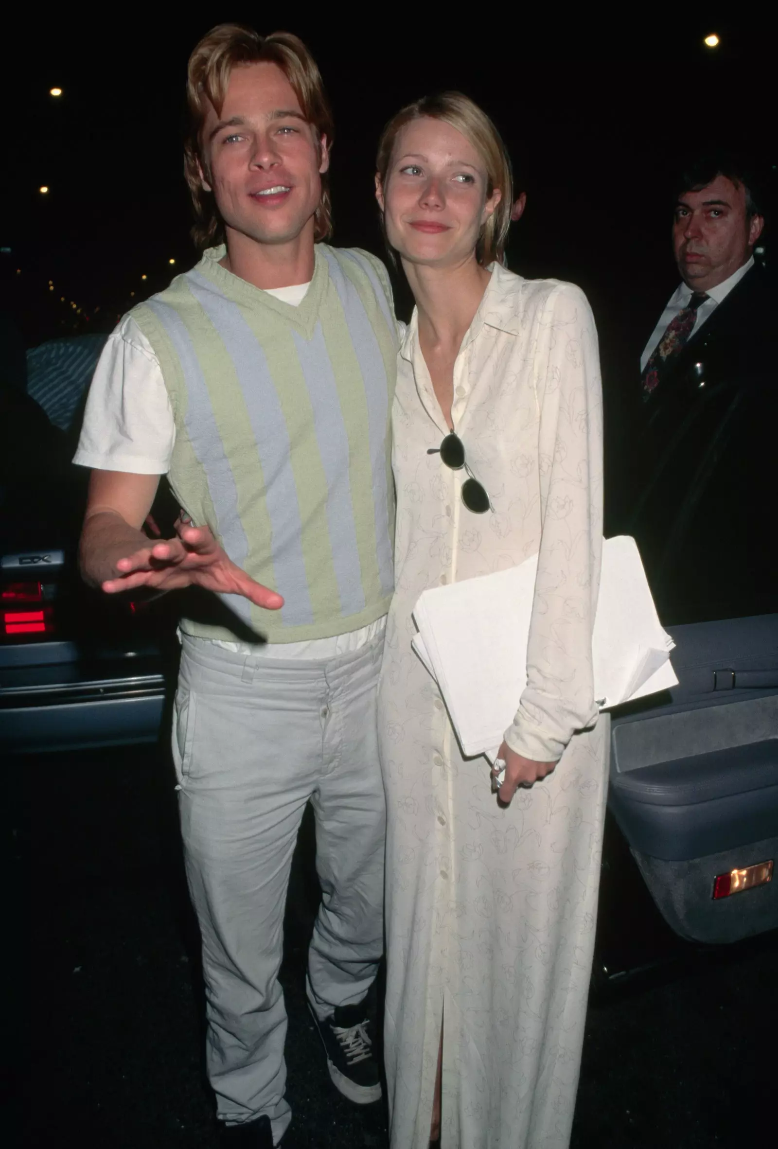 Foto Brad Pitt pada tahun 1996 ini adalah semua yang anda perlukan untuk menjadi lelaki berpakaian terbaik tahun 2022