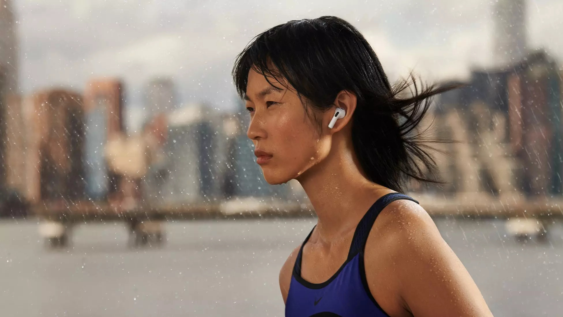 AirPods 3 iwwerpréift déi 6 Verbesserungen déi Apple an hinnen verstoppt huet